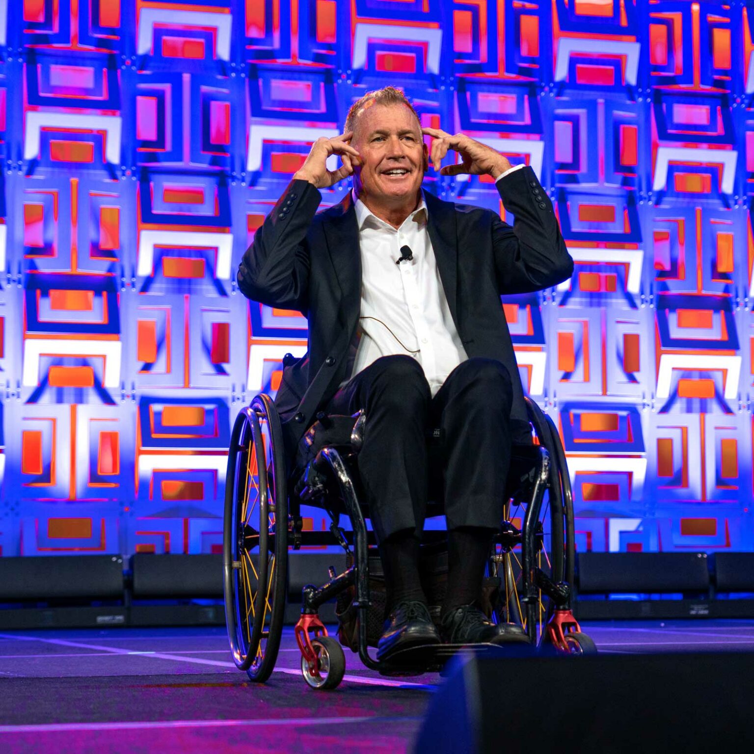 Top-Rated Inspirational & Motivational Speaker - Scott Burrows